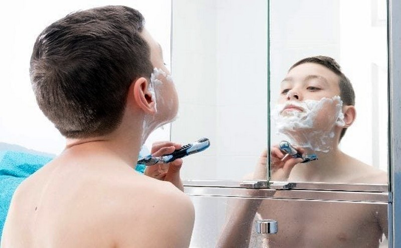 КОГА ПУБЕРТЕТОТ ДОЦНИ: Што го предизвикува одложениот пубертет, кои се ...